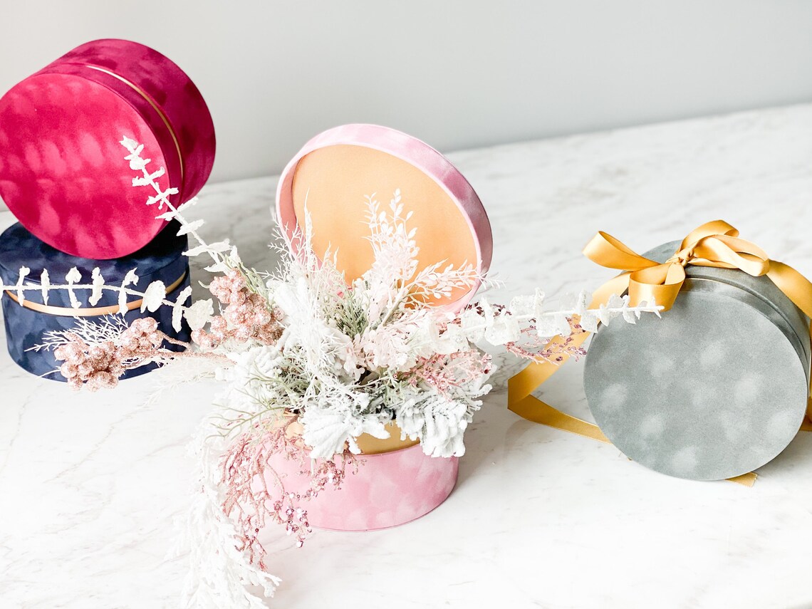 Round Velvet Box Gift Box Velvet Box Textured Velvet Hat | Etsy