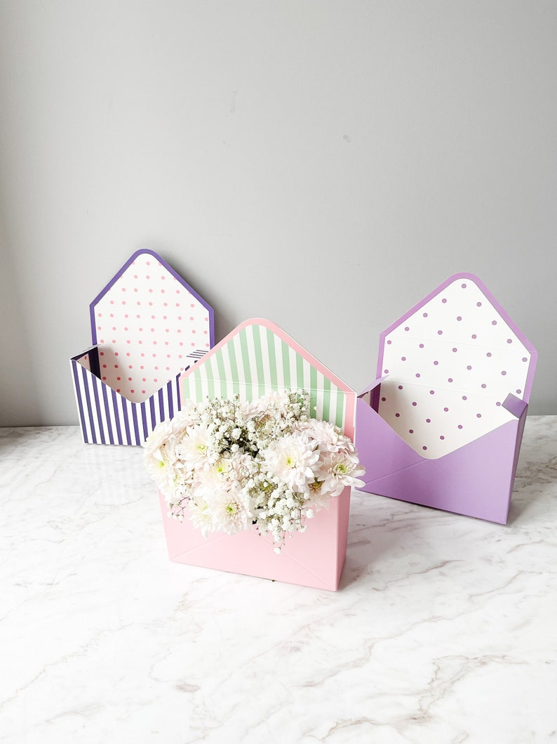 Envelope Shaped Flower & Gift Boxes Coloured Boxes Gift Box - Etsy Canada