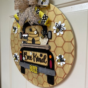Honey Bee Door Hanger, Welcome Door Sign, Front Door Hanger ...