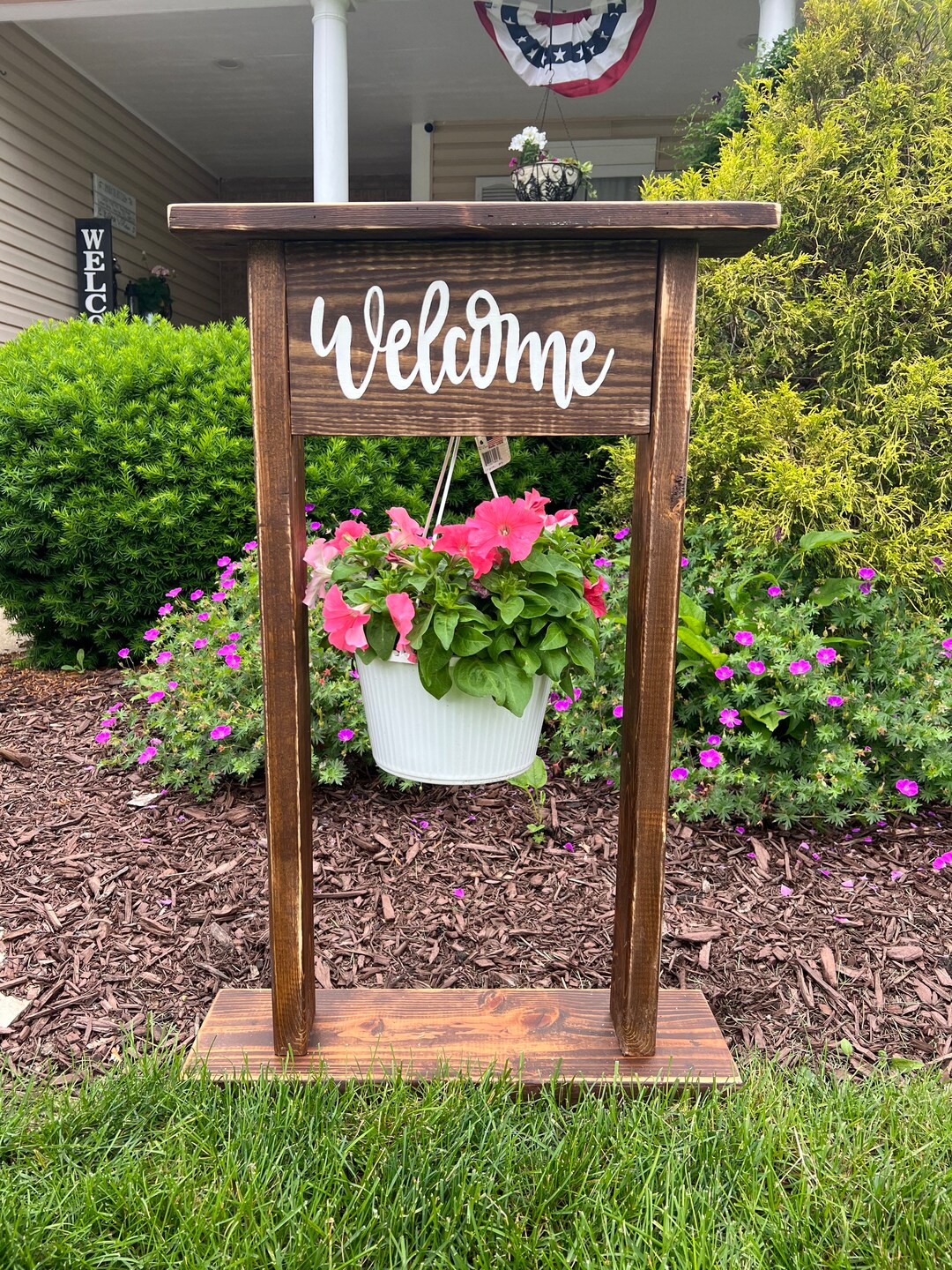 Welcome Hanging Planter/ Personalized Hanging Basket Planter - Etsy