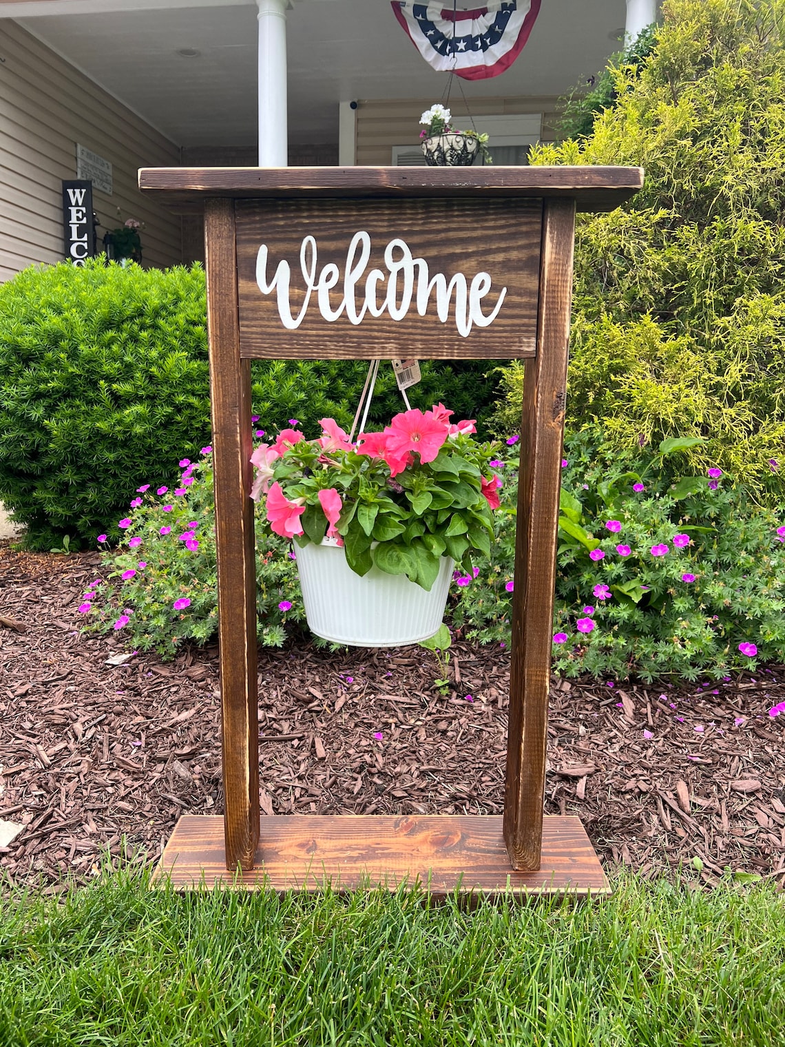 Welcome Hanging Planter/ Personalized Hanging Basket Planter - Etsy