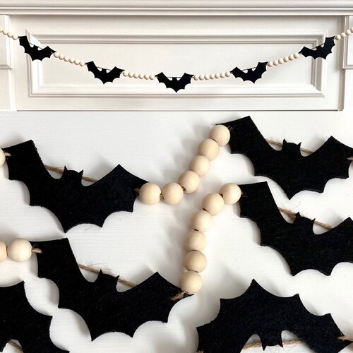 Halloween Felt Ghosts and Black Wood Beads Garland for - Etsy
