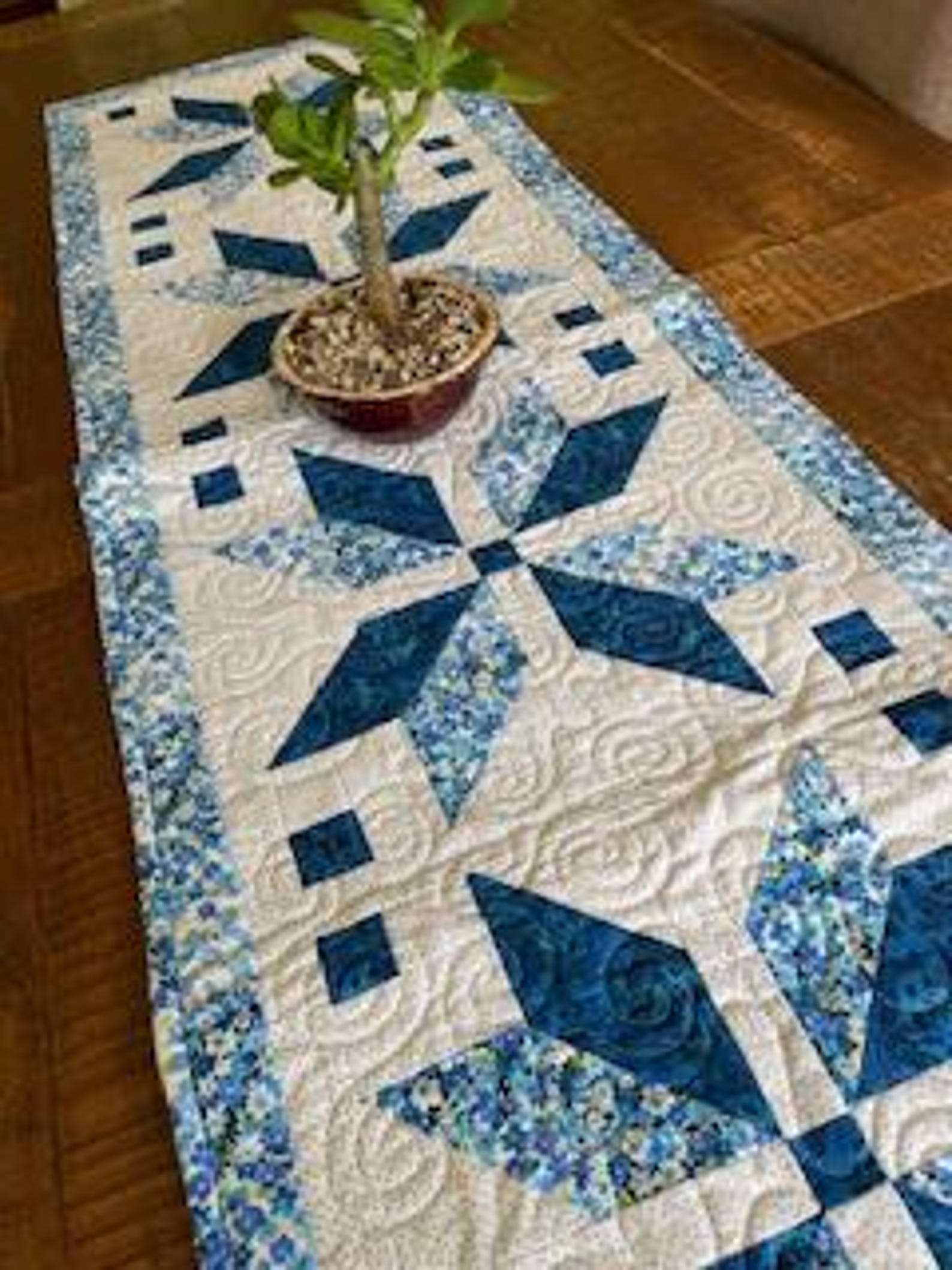 Blue Star Table Runner - Etsy