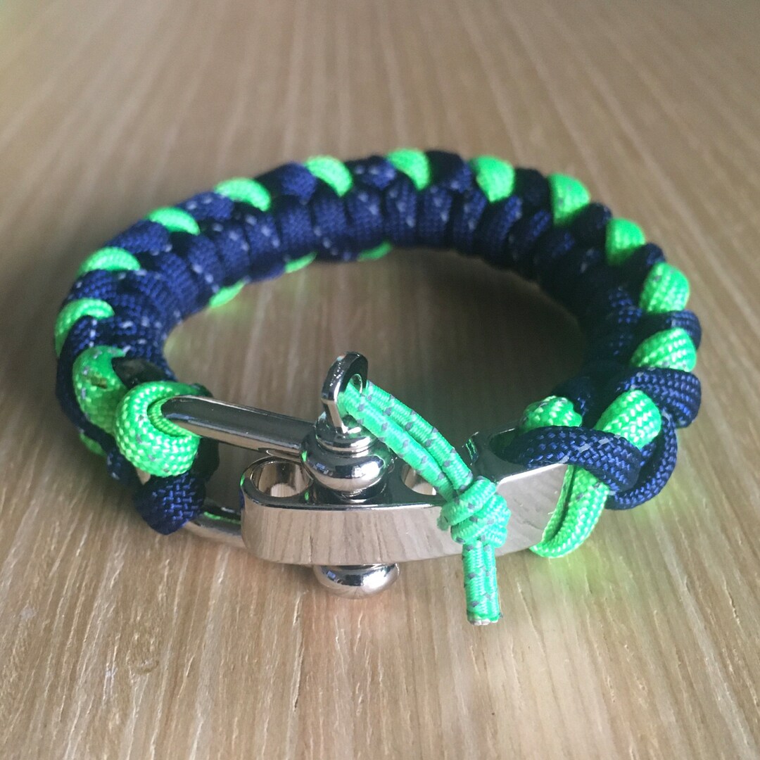 Blue & Green Reflective Bracelet - Etsy