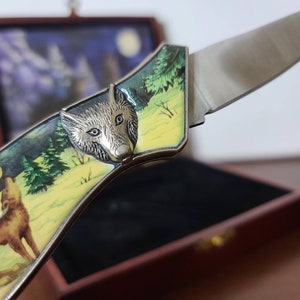 Howling Wolves Knife in Wood Display Box Collectible Set Fury Folding ...