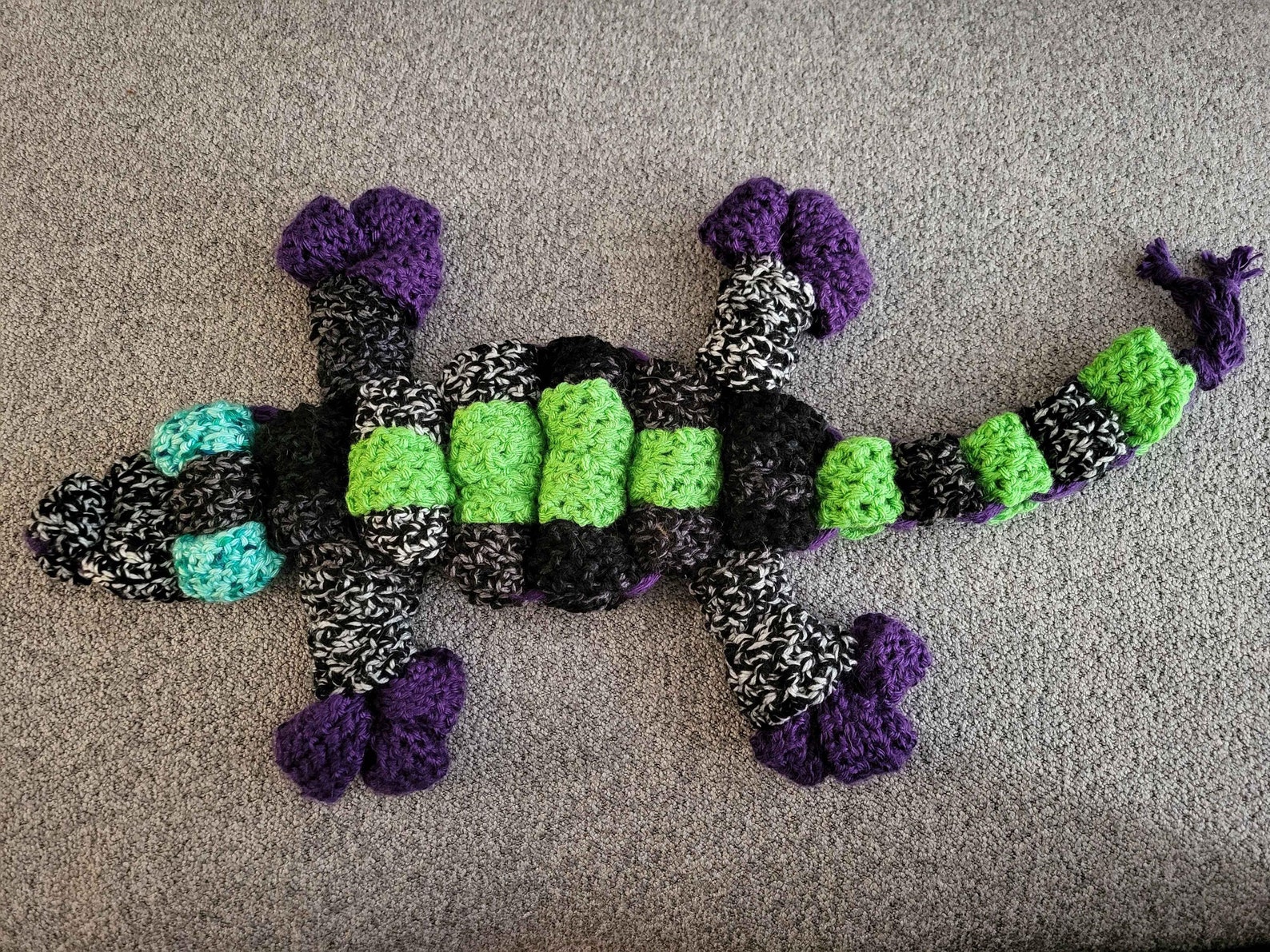 Beetlejuice Inspired 90s Crochet Beaded Lizard - Etsy