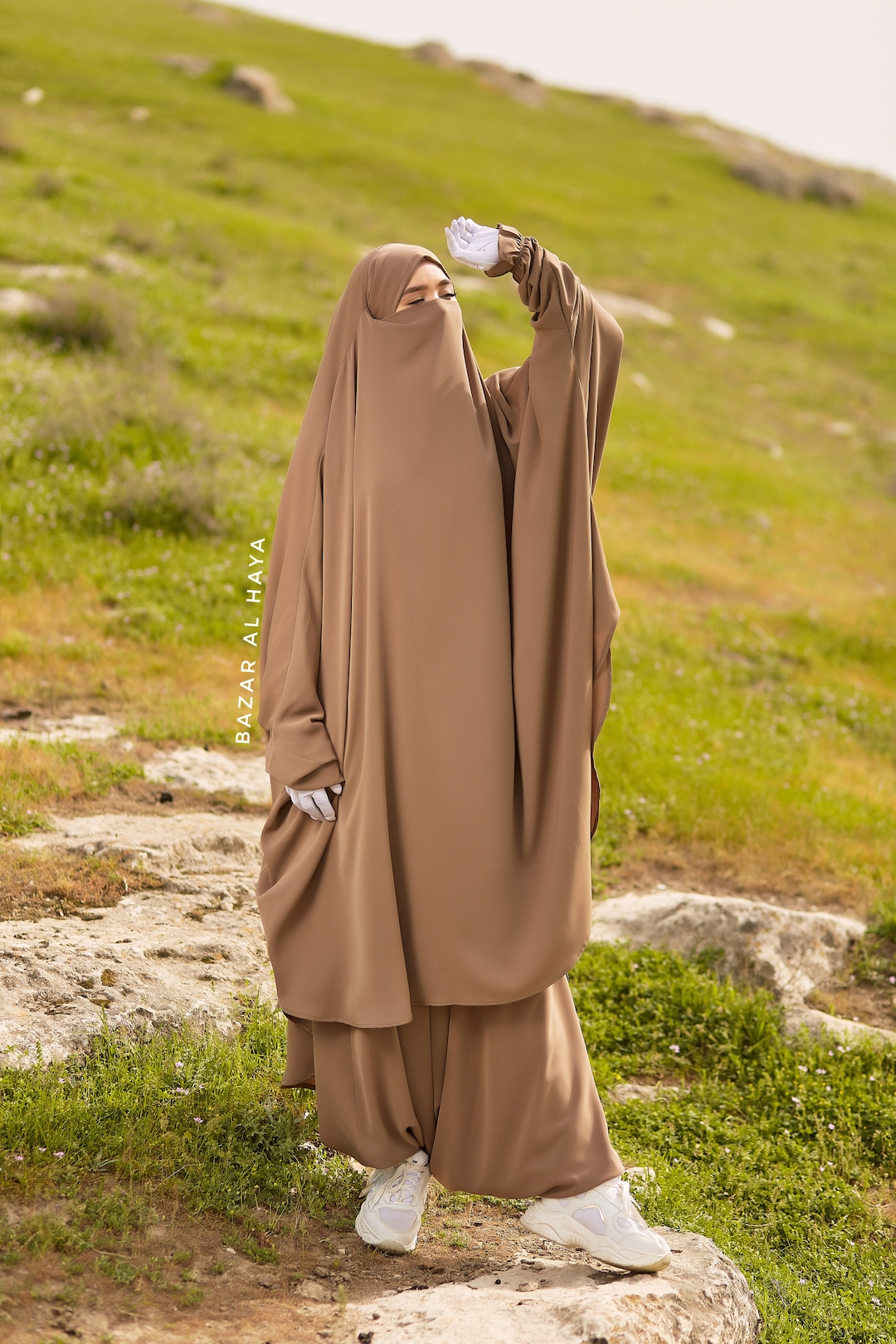 Almond Hafsa Two Piece Jilbab With Harem Pants Athletic Shalwar - Etsy