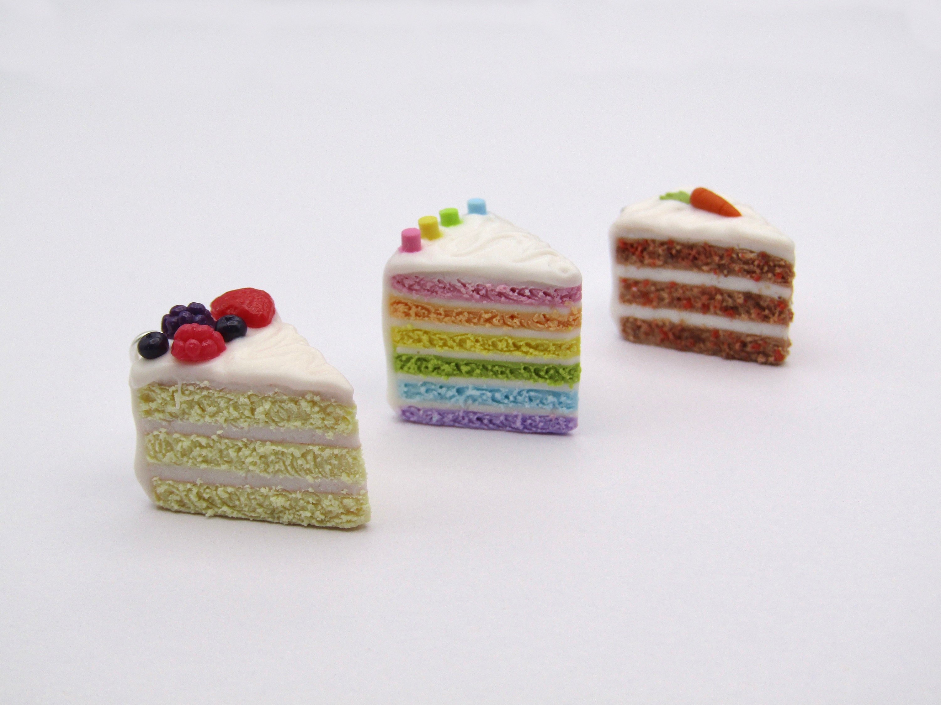 Berry Cake Necklace, Realistic Mini Cake Jewellery, Mini Food Charm ...