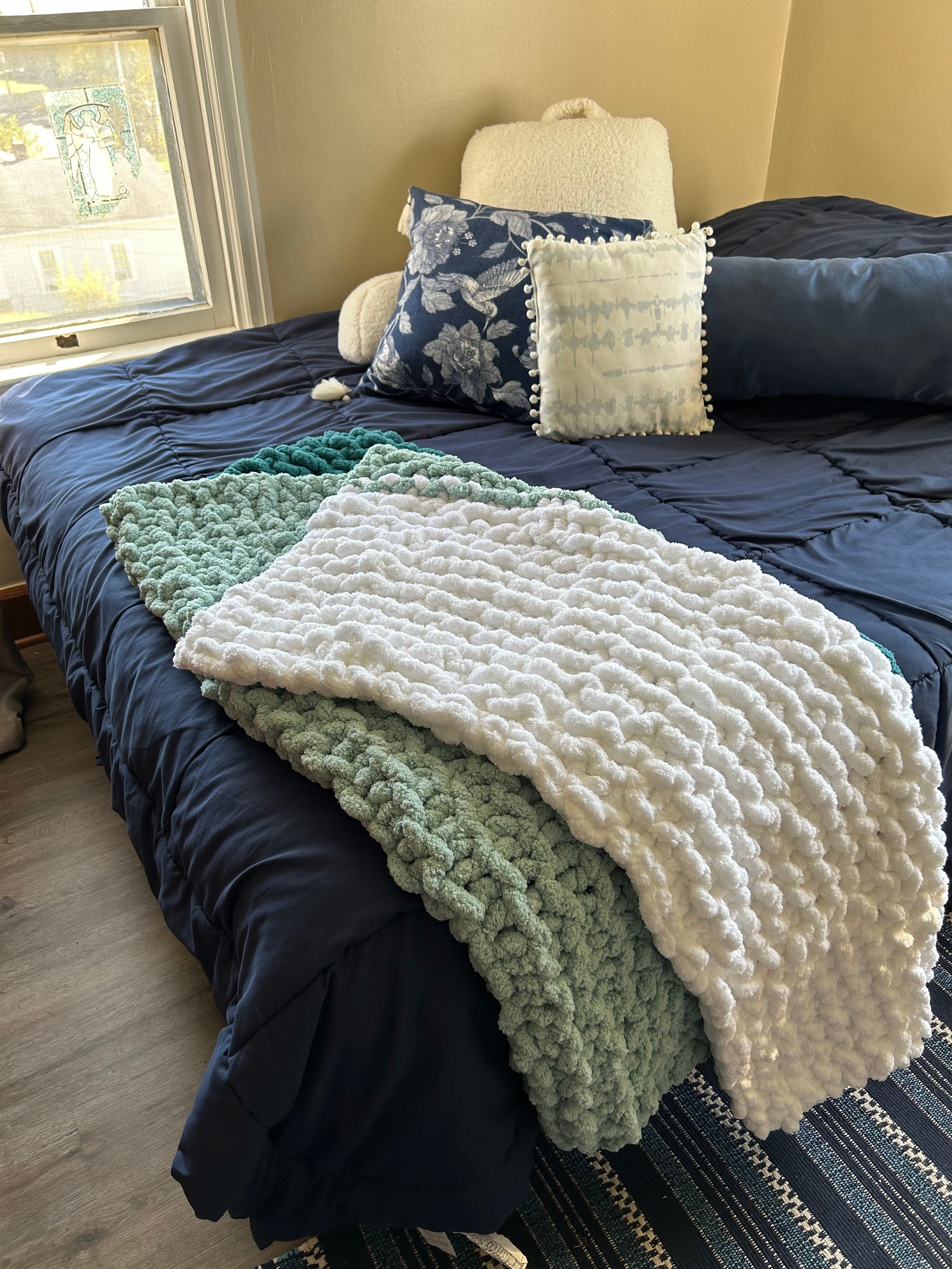 Bright Beaches Large Chunky Knit Blanket by Leenie's Knits - Etsy