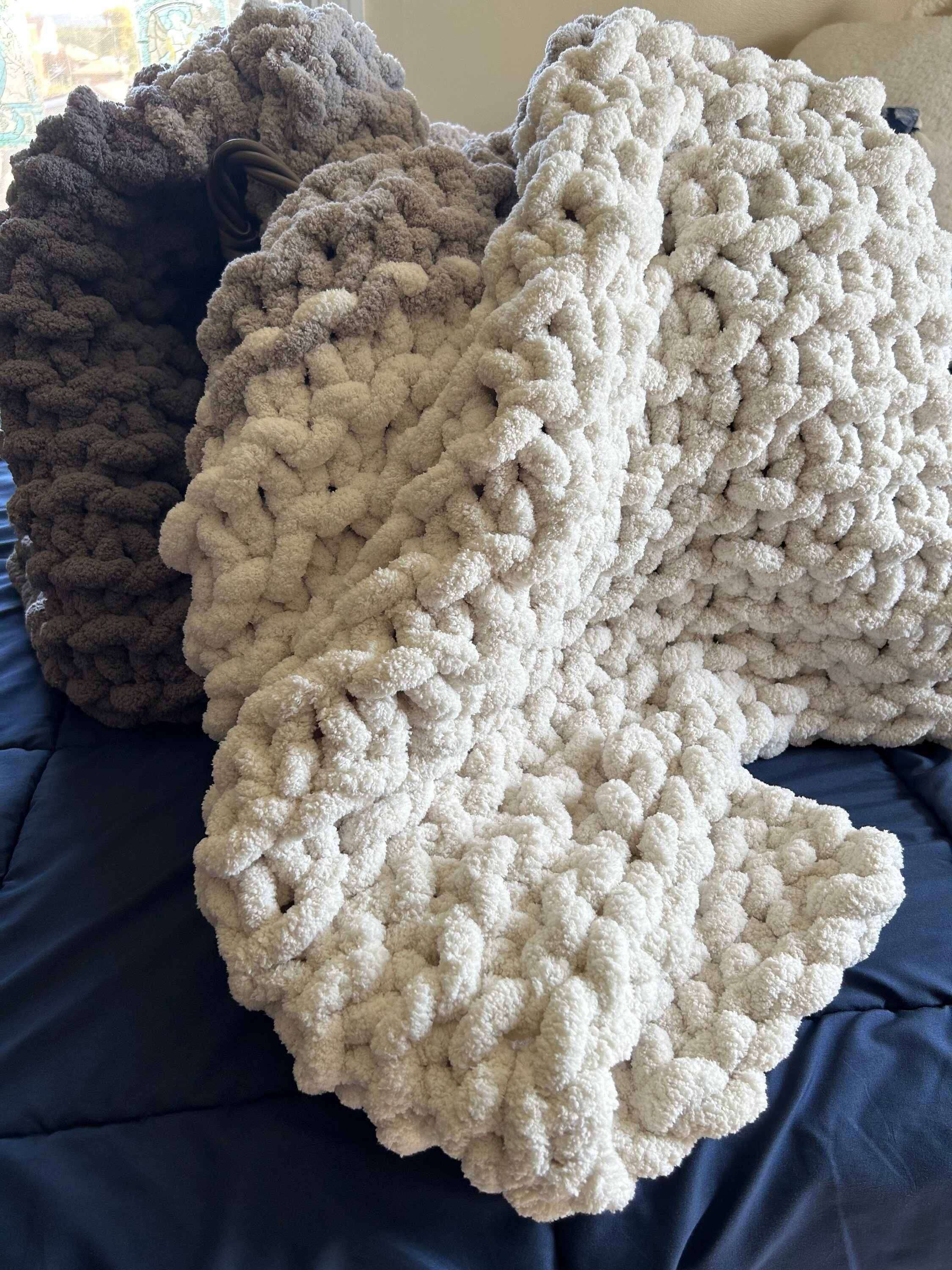 Gray Fade Large Chunky Knit Blanket by Leenie's Knits - Etsy