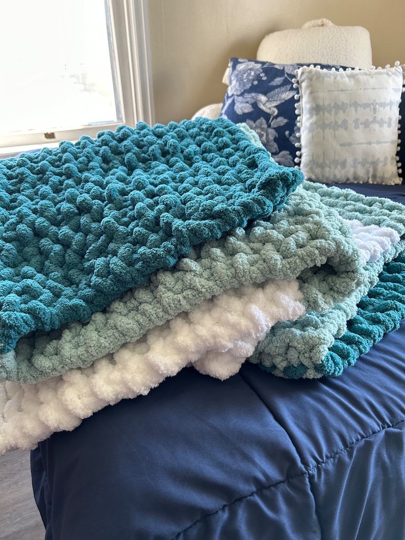 Bright Beaches Large Chunky Knit Blanket by Leenie's Knits - Etsy