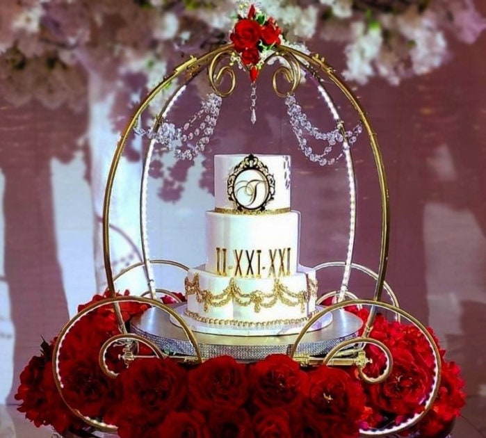 Cinderella Carriage Cake Stand Cinderella Carriage With Led | Etsy