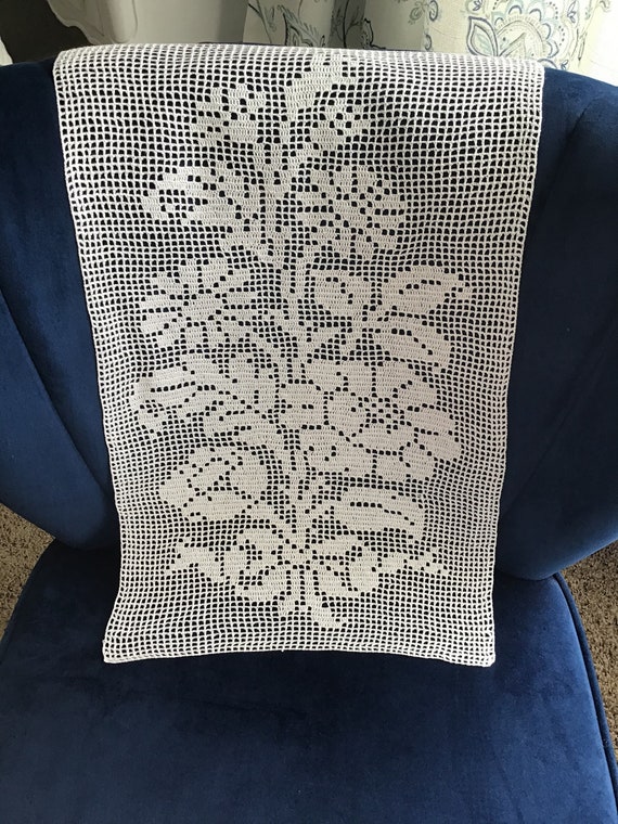 Handmade Crochet Filet Table Runner Flower Pattern 22 x 14 | Etsy