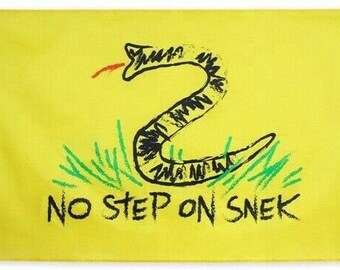 No Step on Snek Flag - Etsy
