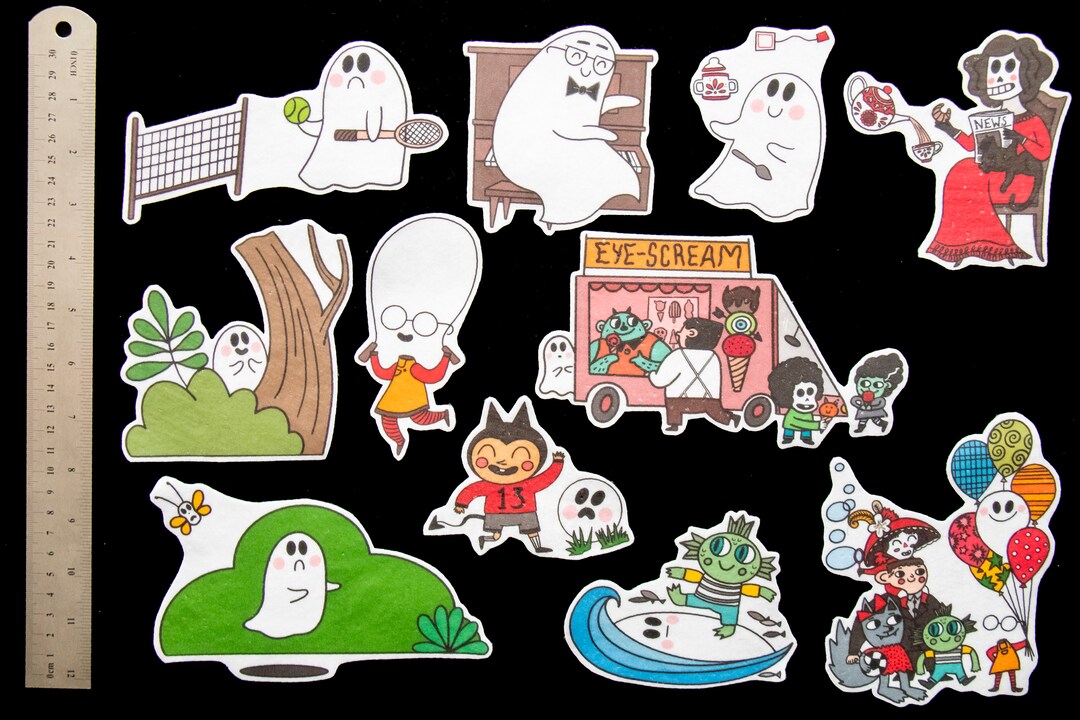Gustavo the Shy Ghost Felt Story Set - Etsy