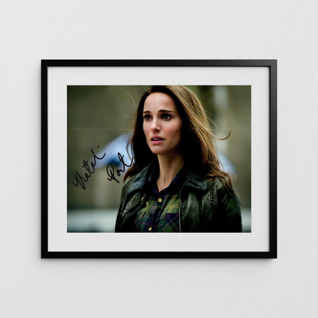 Natalie Portman Autograph Lady Thor Signed Poster Marvel Avengers ...