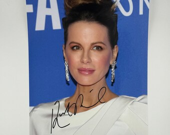 Kate Beckinsale Autograph | Authentic Signed Photo | Signature With COA ...