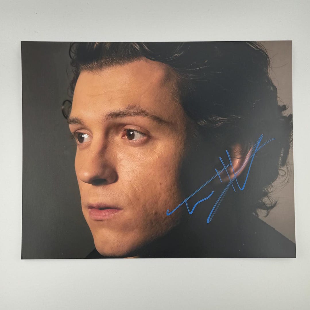 Tom Holland Autograph Signed Photo Signature With COA - Etsy