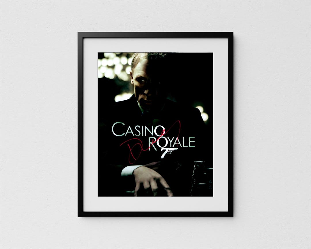 Daniel Craig Autograph James Bond Signed Poster Casino Royale Authentic ...