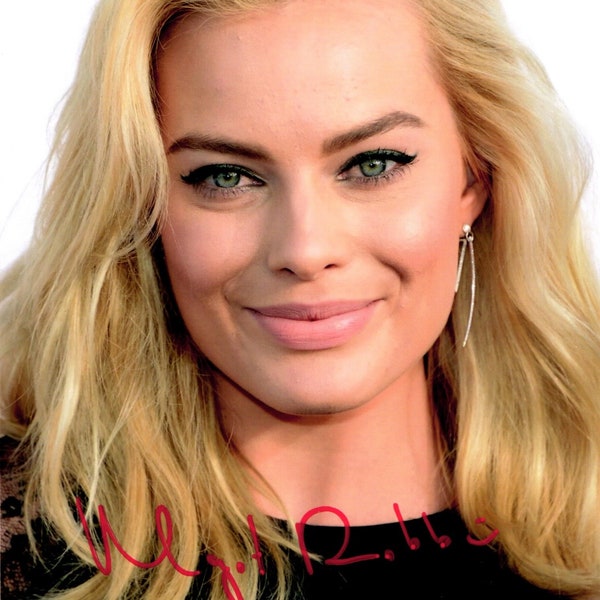 Margot Robbie Signature - Etsy