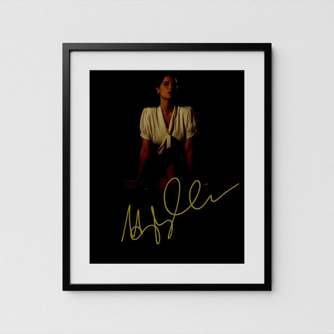 Hayley Atwell Autograph Captain America Signed Poster Agent Carter ...
