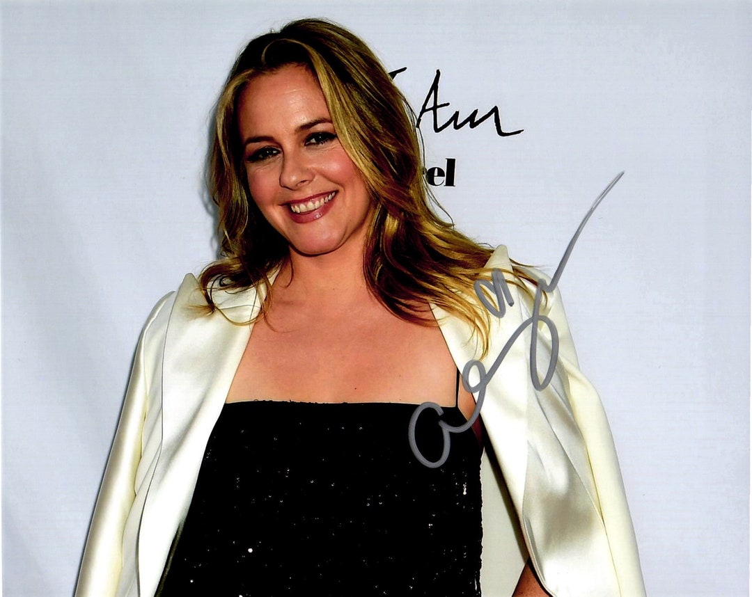 ALICIA SILVERSTONE Autograph Signed Photo Signature With COA - Etsy