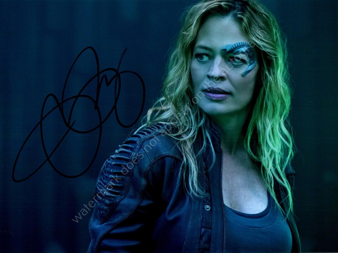 JERI RYAN Autograph Signed Photo 6x8 Signature With COA - Etsy