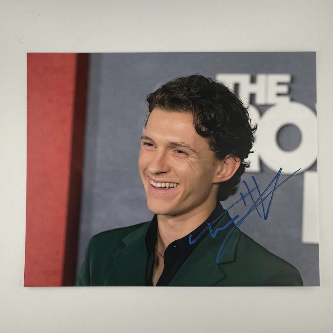 Tom Holland Autograph Signed Photo Signature With COA - Etsy