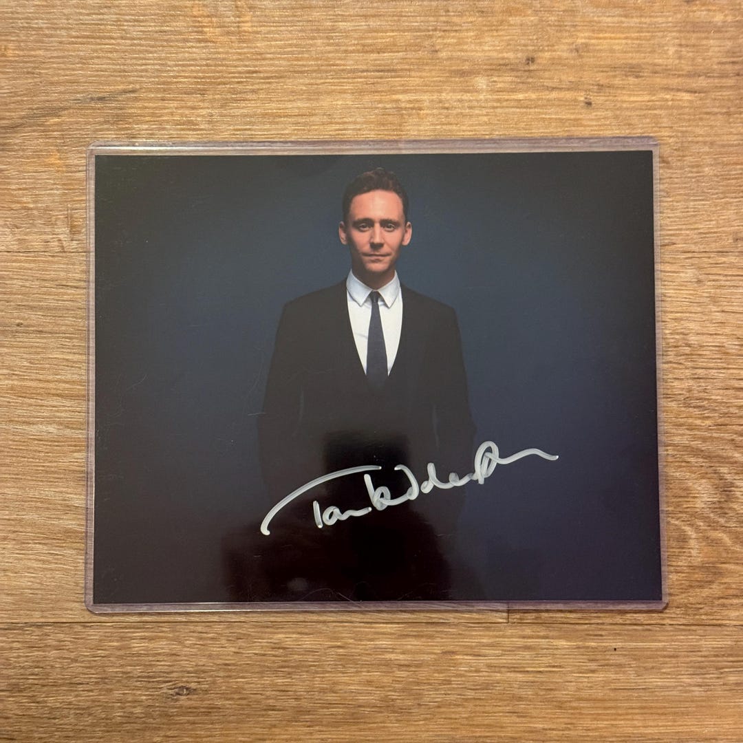 Tom Hiddleston Autograph Signed Photo Signature With COA - Etsy