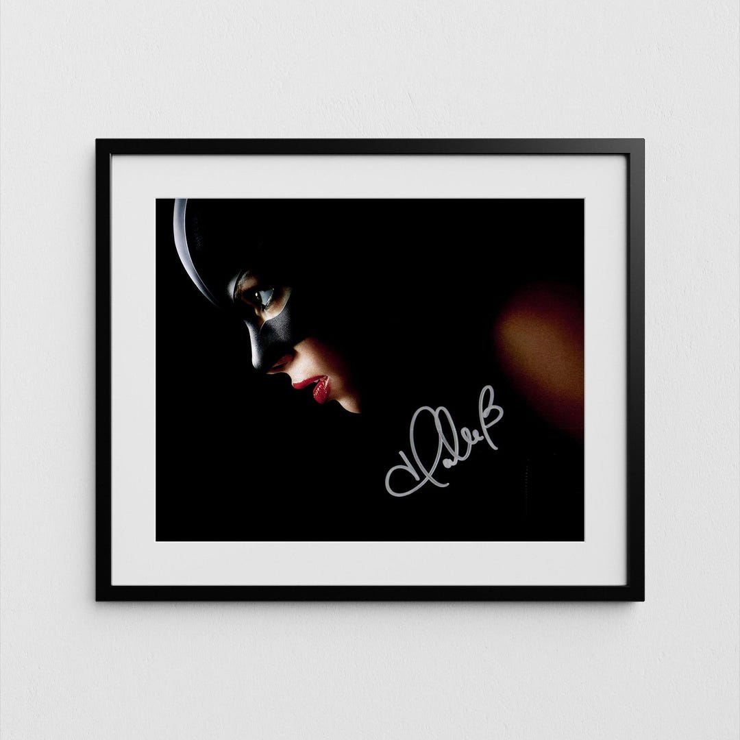 Halle Berry Autograph Catwoman Signed Poster Authentic Signature With ...