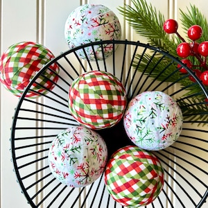 Christmas Fabric Wrapped Balls, Vintage Holiday Tiered Tray Decor ...