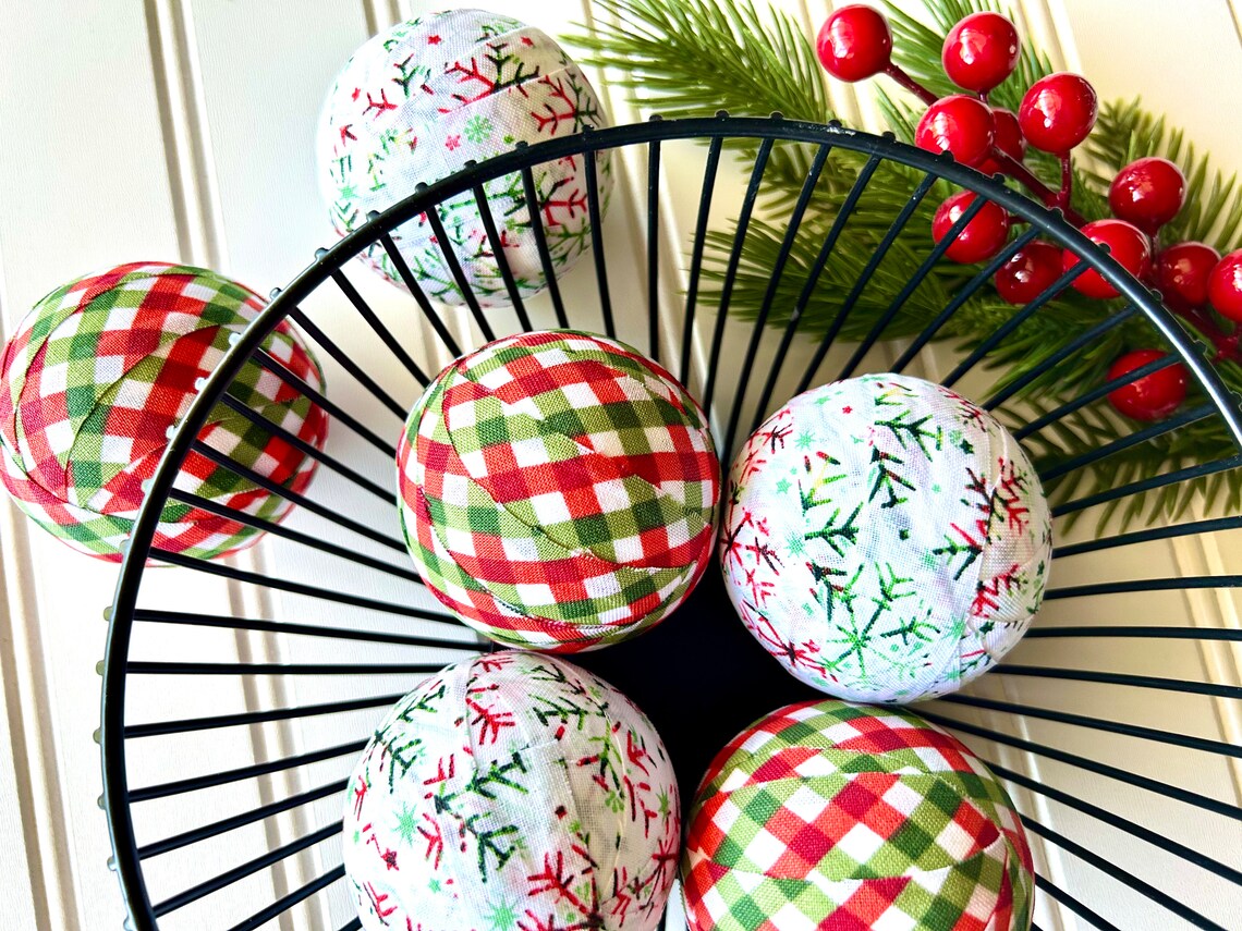 Christmas Fabric Wrapped Balls, Vintage Holiday Tiered Tray Decor ...
