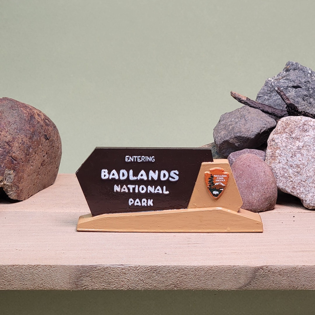 Badlands National Park Entrance Sign Replica Miniature 3D Print ...