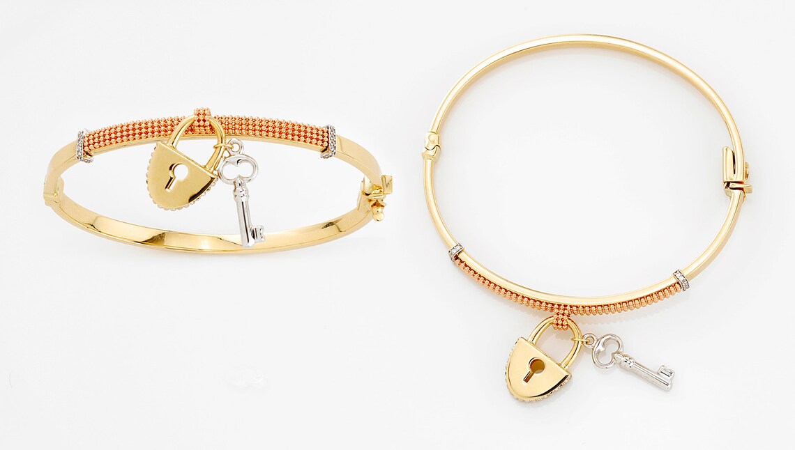 14 Karat Tricolor Gold Lock and Key Bangle | Etsy