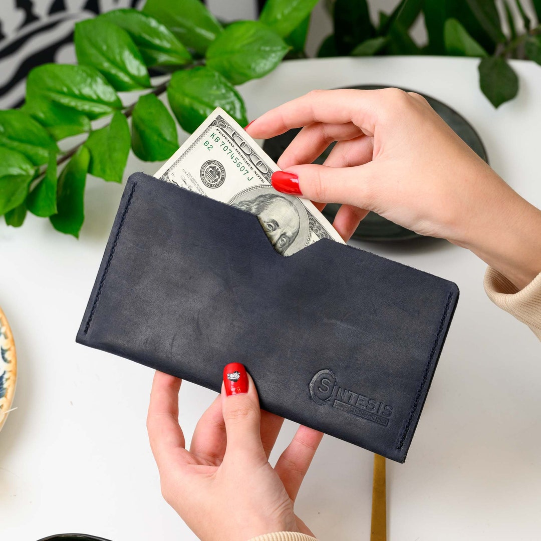 Custom Leather Check Presenter With Logo Embossing – Premium Bill ...