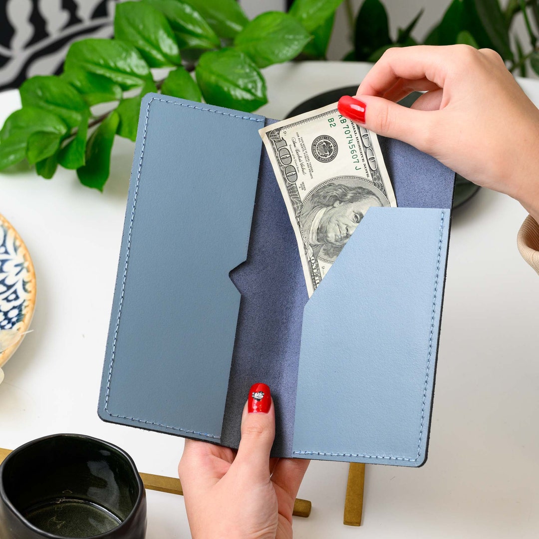 Leather Check Presenter With Two Pockets, Bill Presenter for Restaurant ...