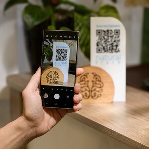 Personalised Acrylic QR Menu Stand With Logo, QR Menu Holder ...