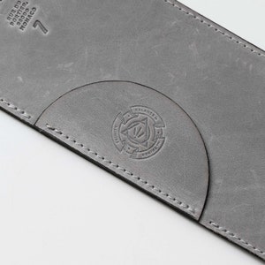 Leather Check Presenter, Dining Invoice Sleeve, Restaurant Checkbook ...