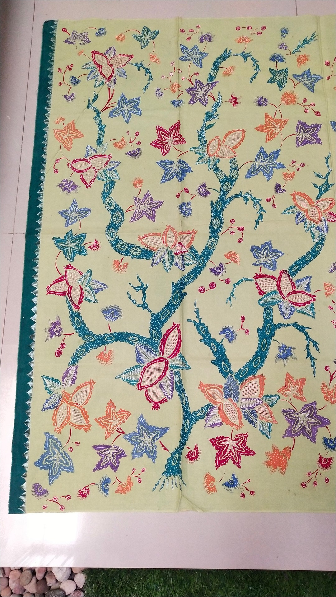 Batik Tulis Tujuh Rupa-buketan Kembang|hand Drawn Bouquet of Flowers ...