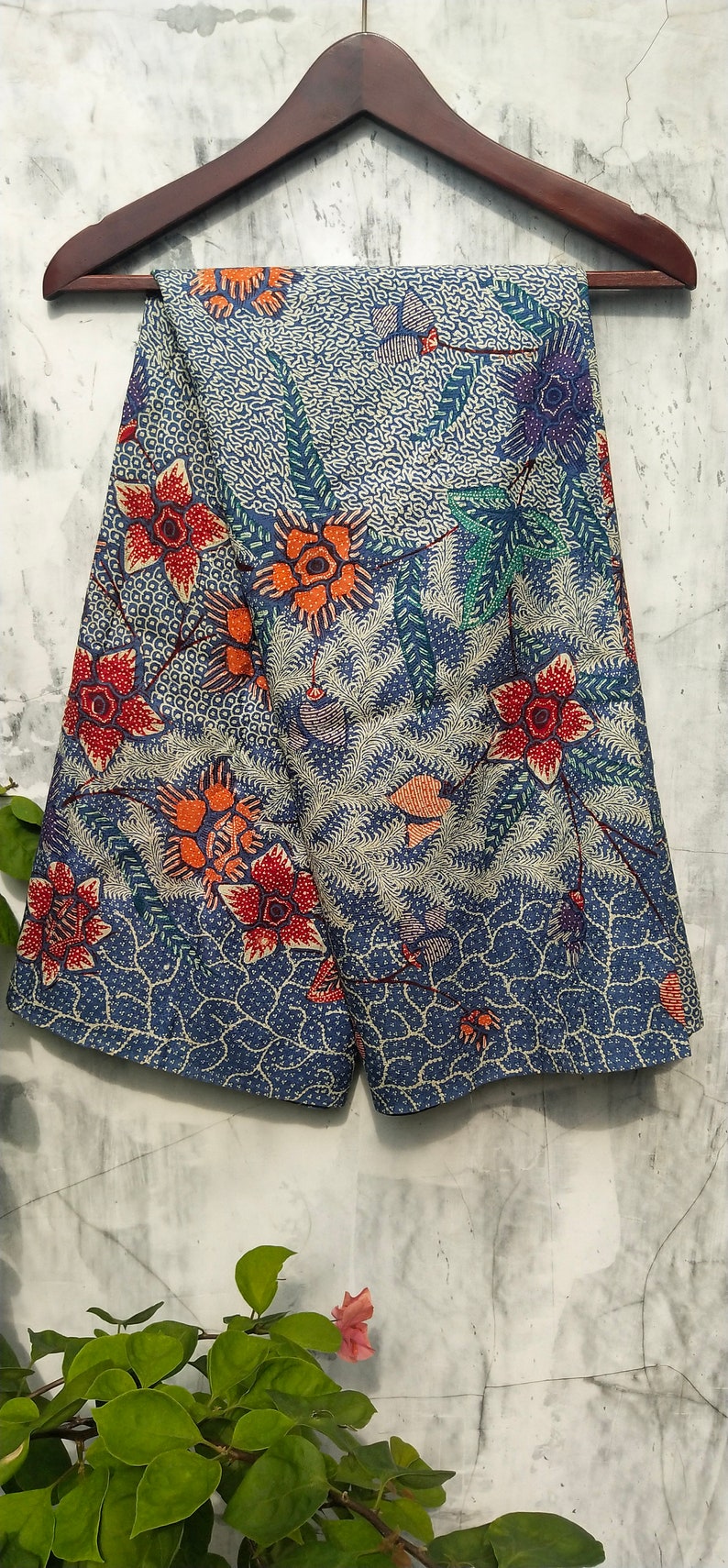 A Hand-drawn Vintage Batik Cloth From Pekalongan Featuring Floral ...