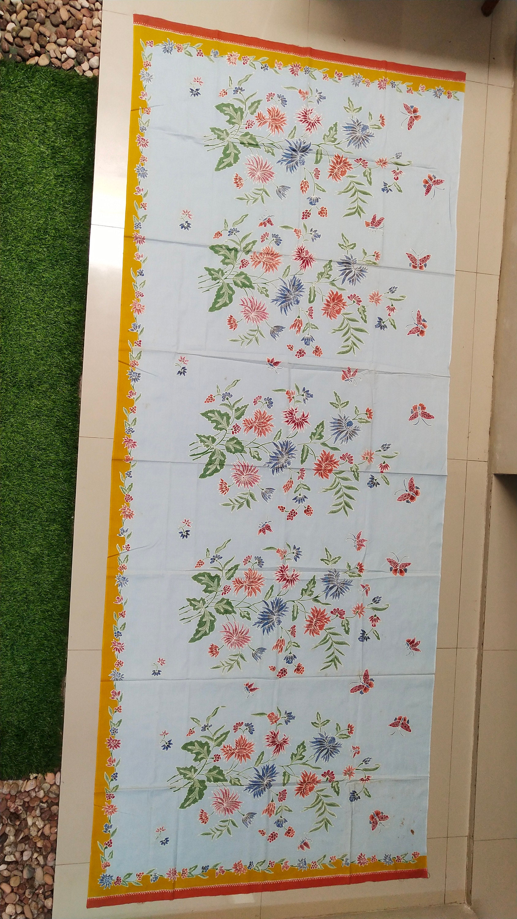 Batik Tulis Tujuh Rupa-buketan Kembanghand Drawn Bouquet of - Etsy