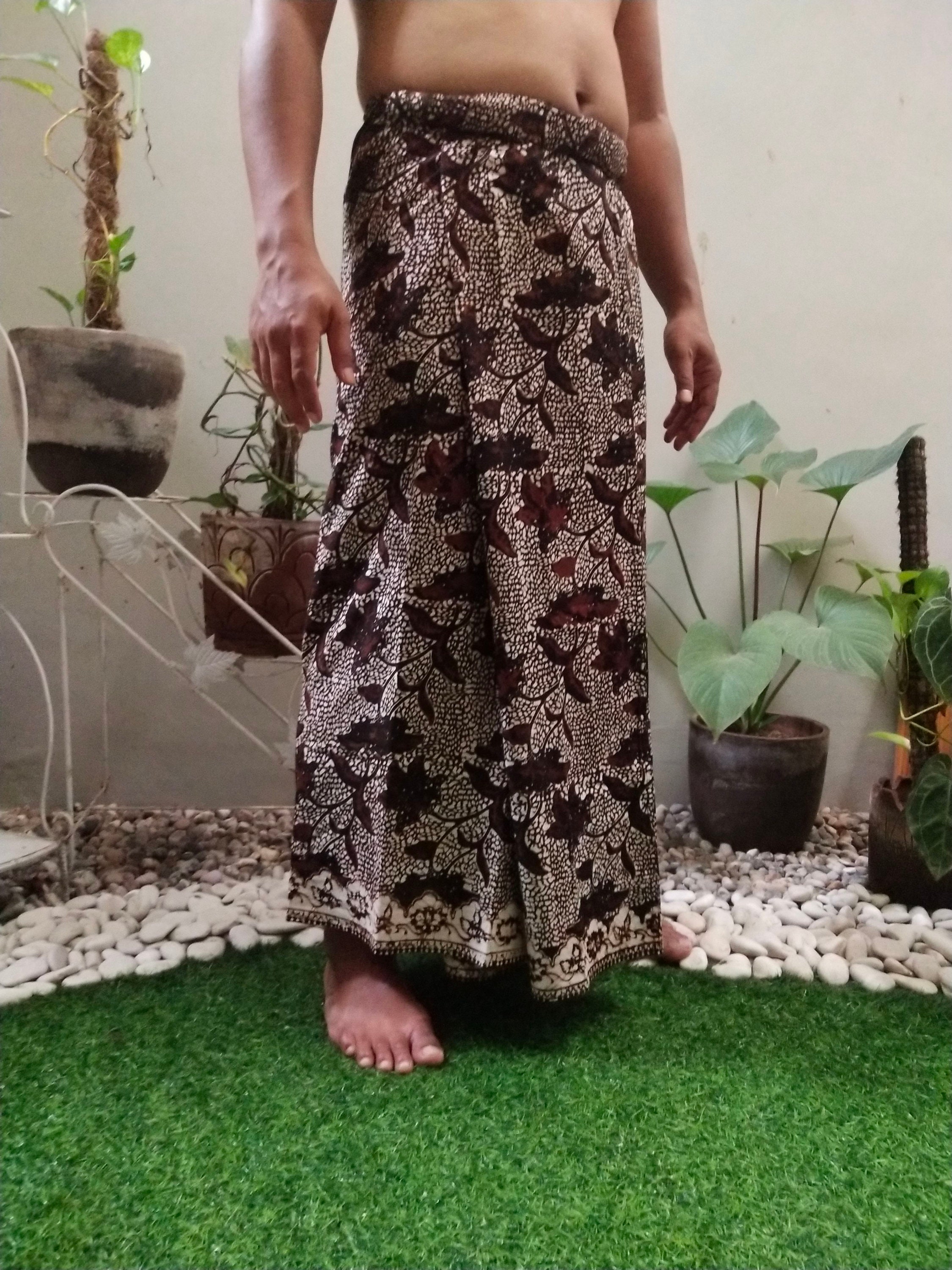 Hand Block Batik Sarong | Traditional Beach Wrap, Lungyi - Etsy