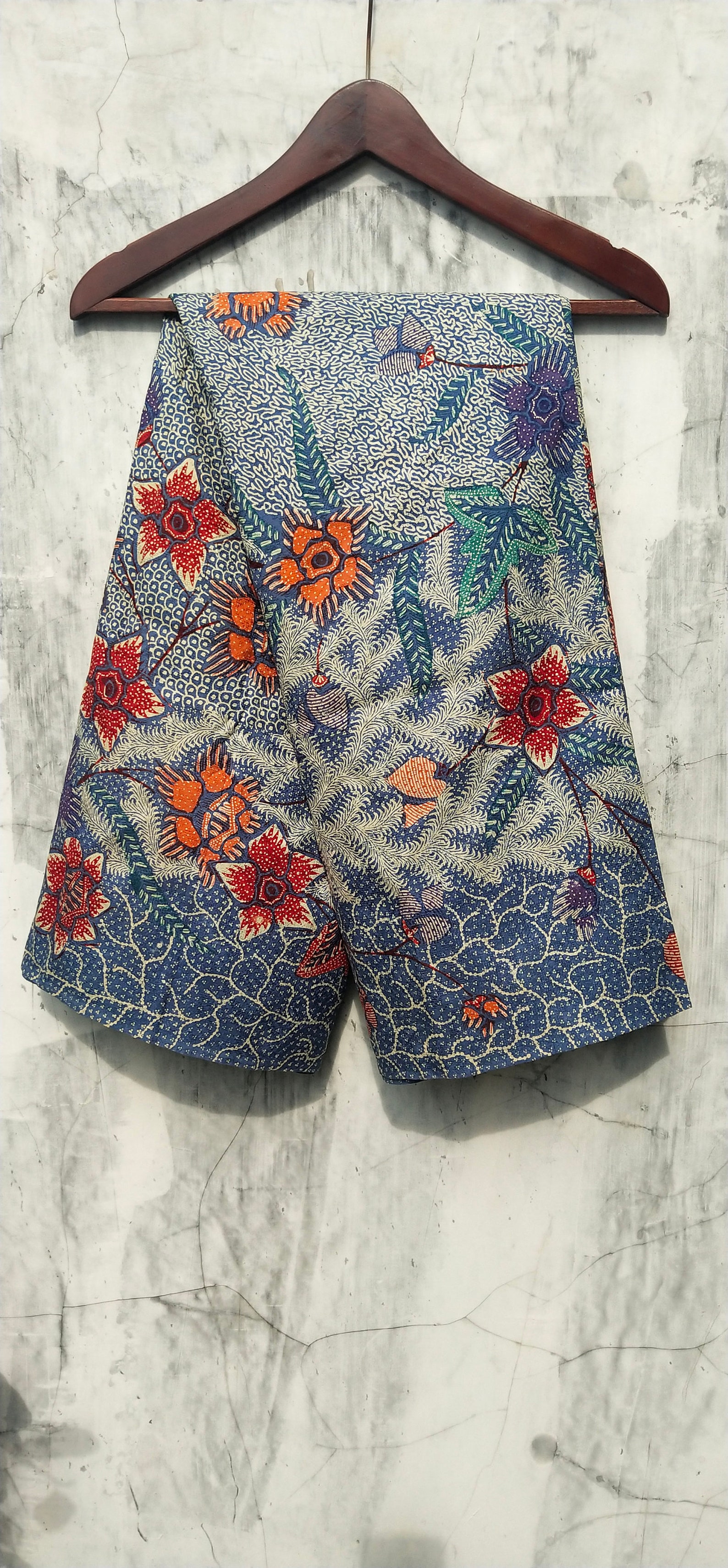 A Hand-drawn Vintage Batik Cloth From Pekalongan Featuring Floral ...