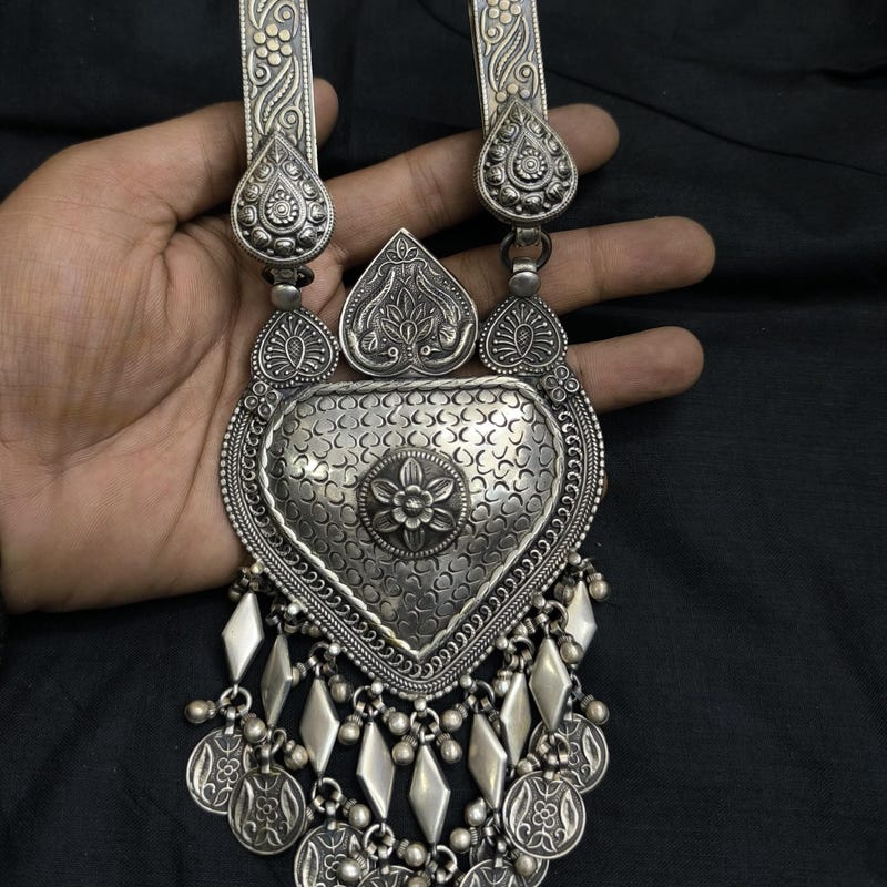 Chabi Challa - Etsy
