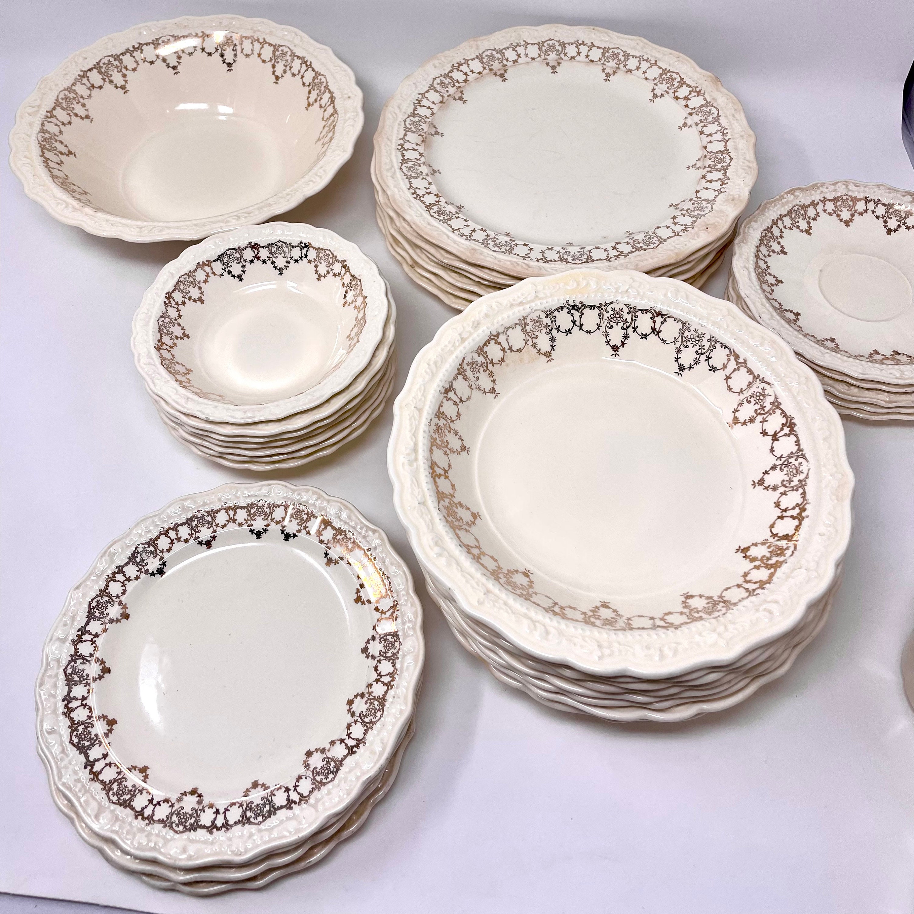 Antique 1937 C. C. Thompson Pottery Mayfair Dinnerware Set 22k Gold C.C ...