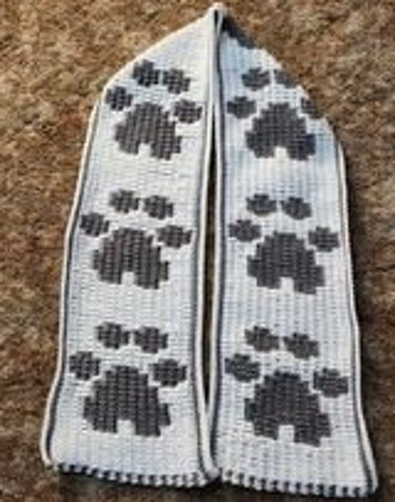 Paula's Puppy Paw Print Scarf - Overlay Mosaic Crochet Pattern ...