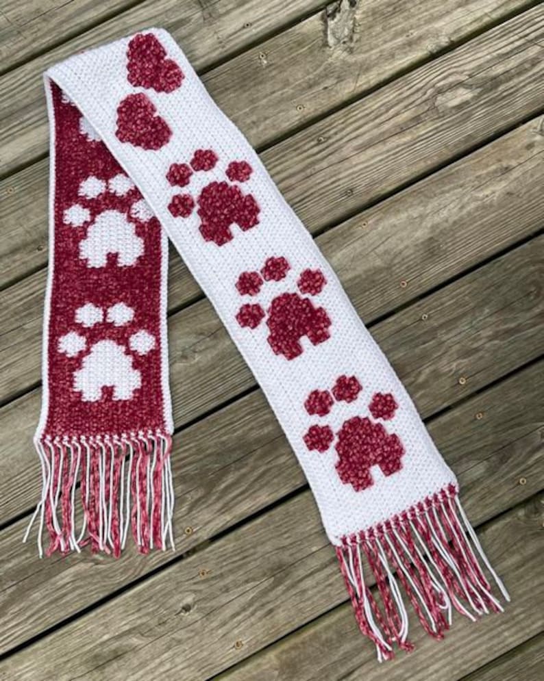 Paula's Puppy Paw Print Scarf - Overlay Mosaic Crochet Pattern ...