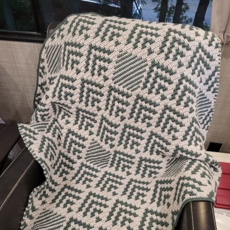 Willow's Enchanted Forest Mosaic Crochet Pattern - Etsy