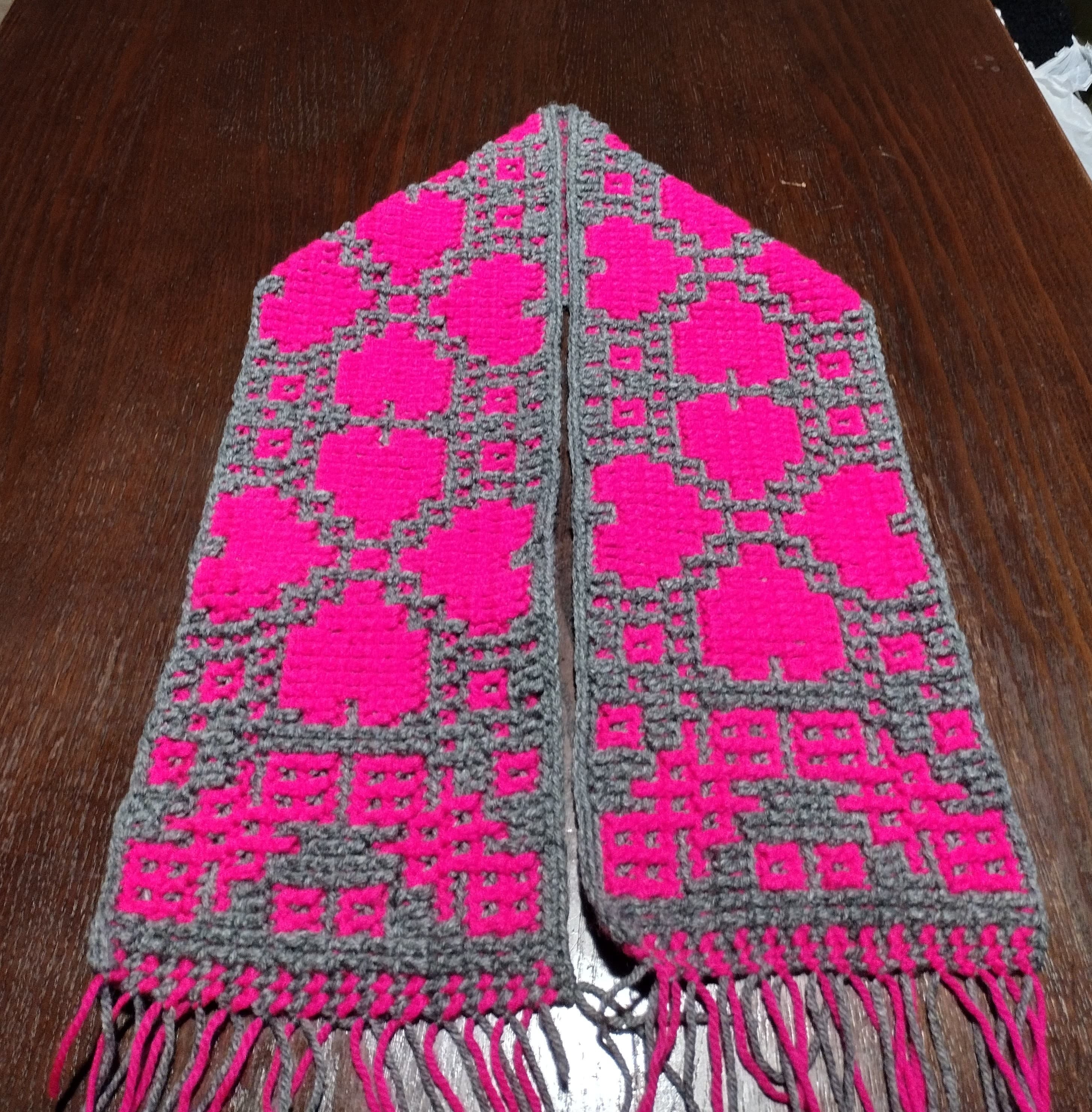 Quinns Quilted Hearts Scarf, Cowl, Hand Towel, Table Runner, Placemat ...