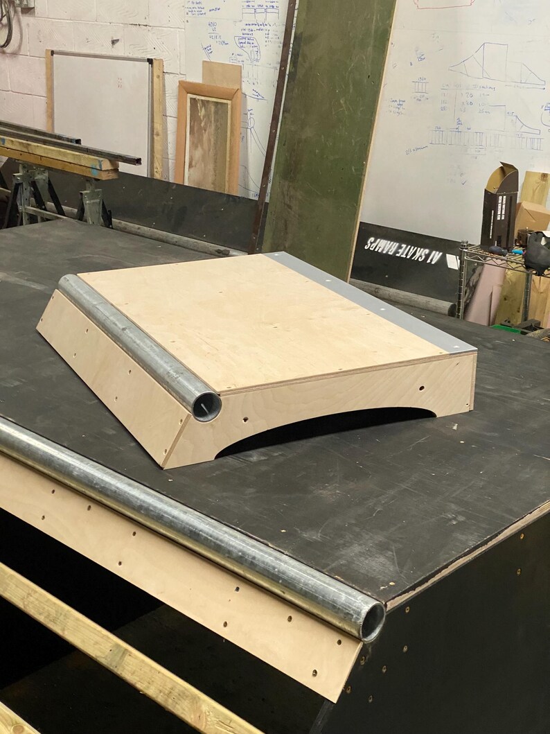 5ft Long Expandable Skate Grind Box Manual Pad - Modular Design ...